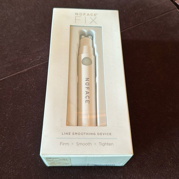 NuFace | Skincare | New Nuface Fix Line Smoothing Microcurrent Device ...